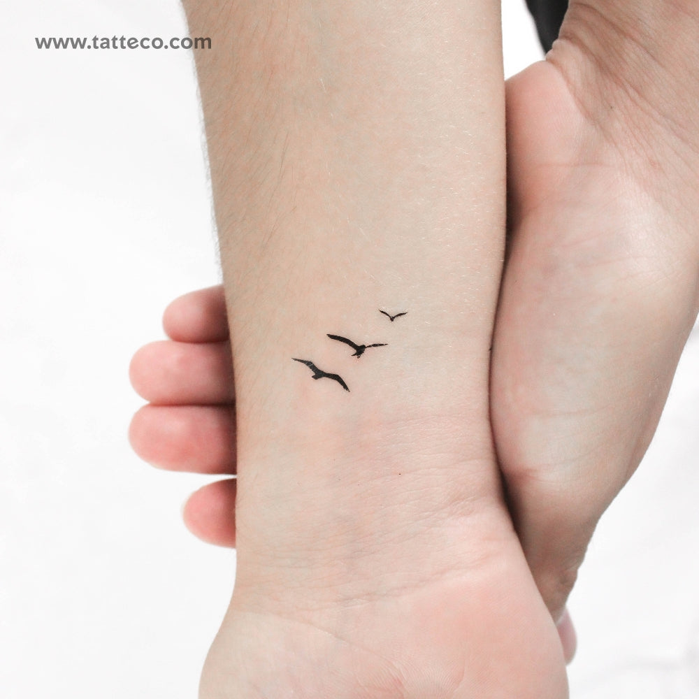 Bird tattoo on wrist | Orangetattooshop.com
