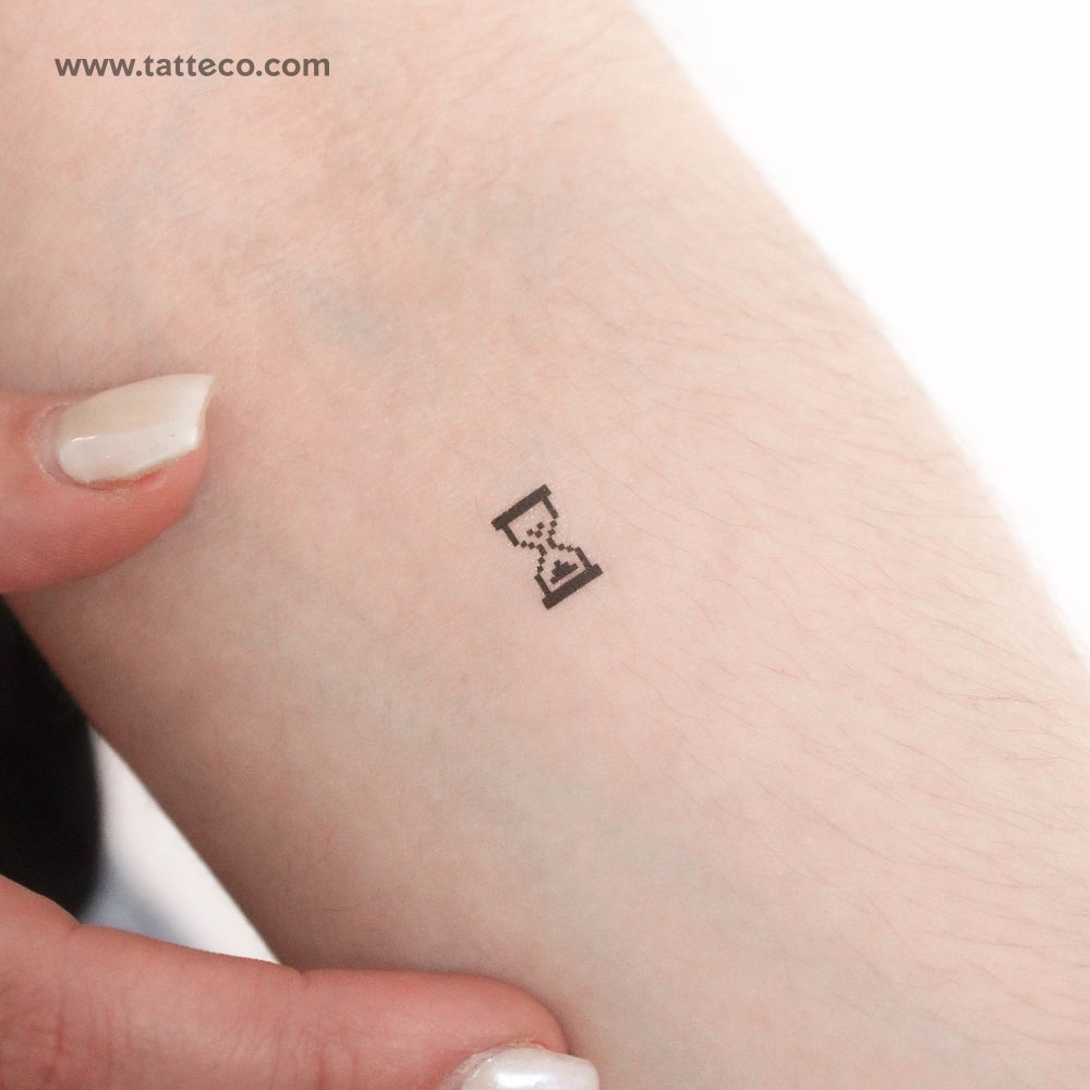 Pause Symbol Tattoos
